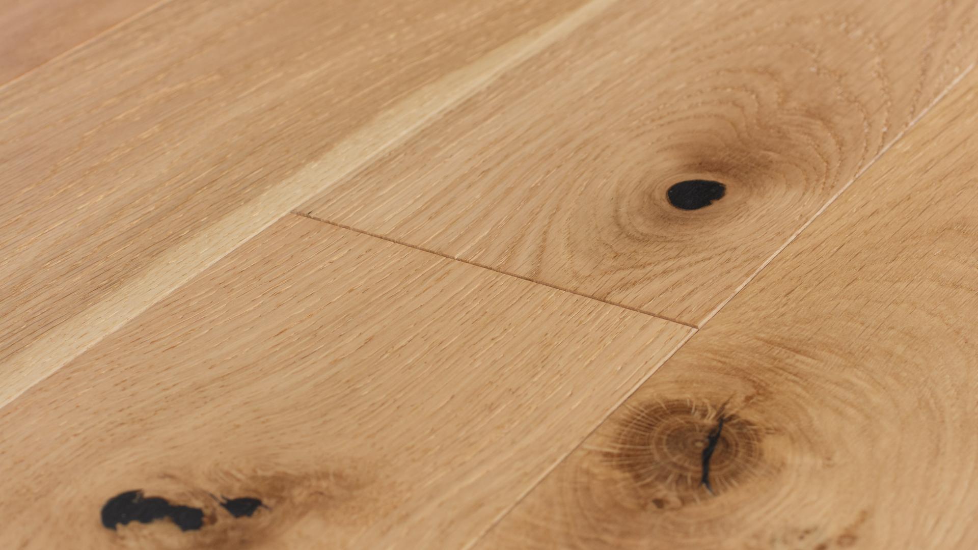 Brushed Oak Chisel 'Natural' | Kentwood Flooring