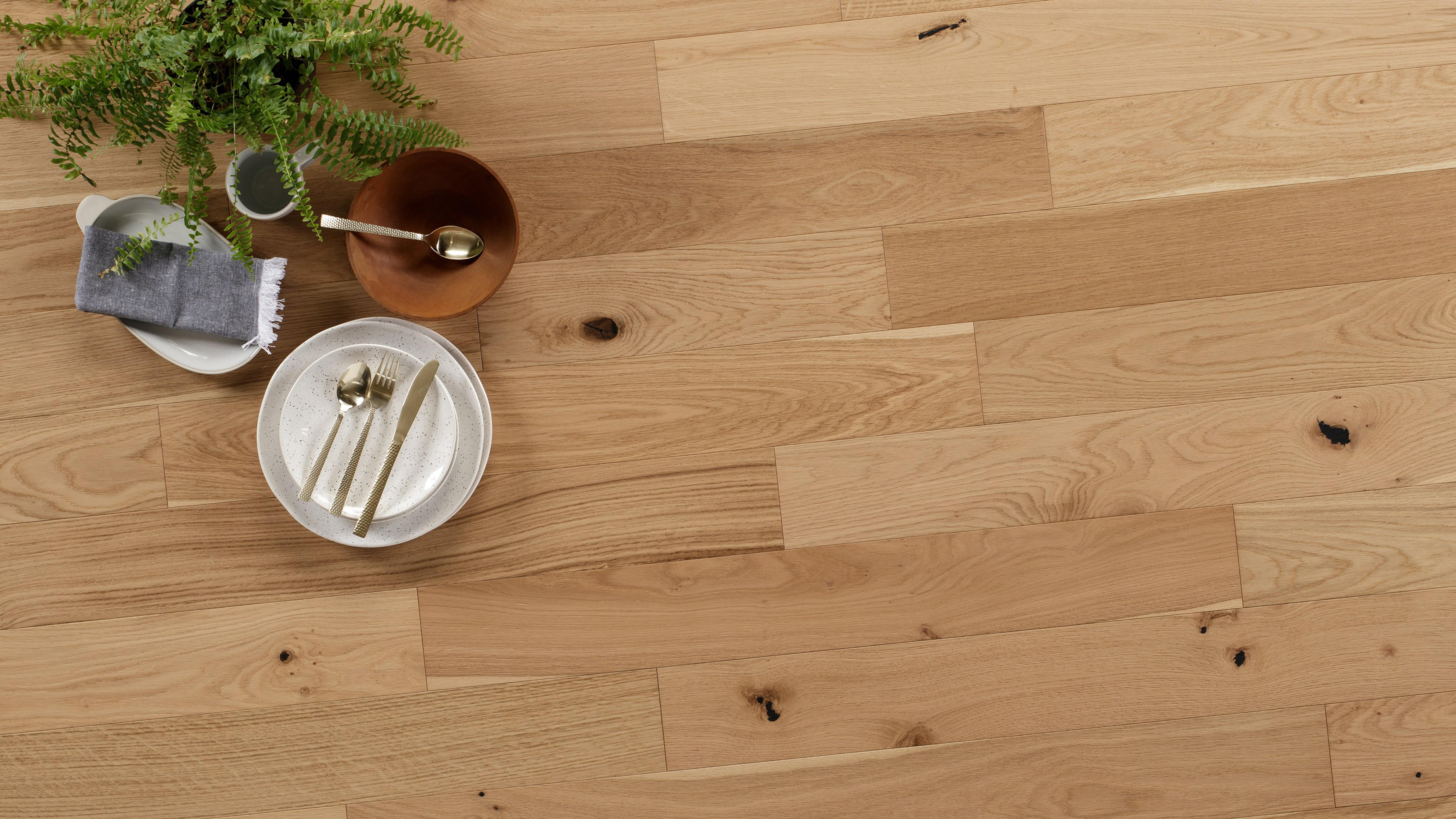 Brushed Oak Chisel 'Natural' | Kentwood Flooring