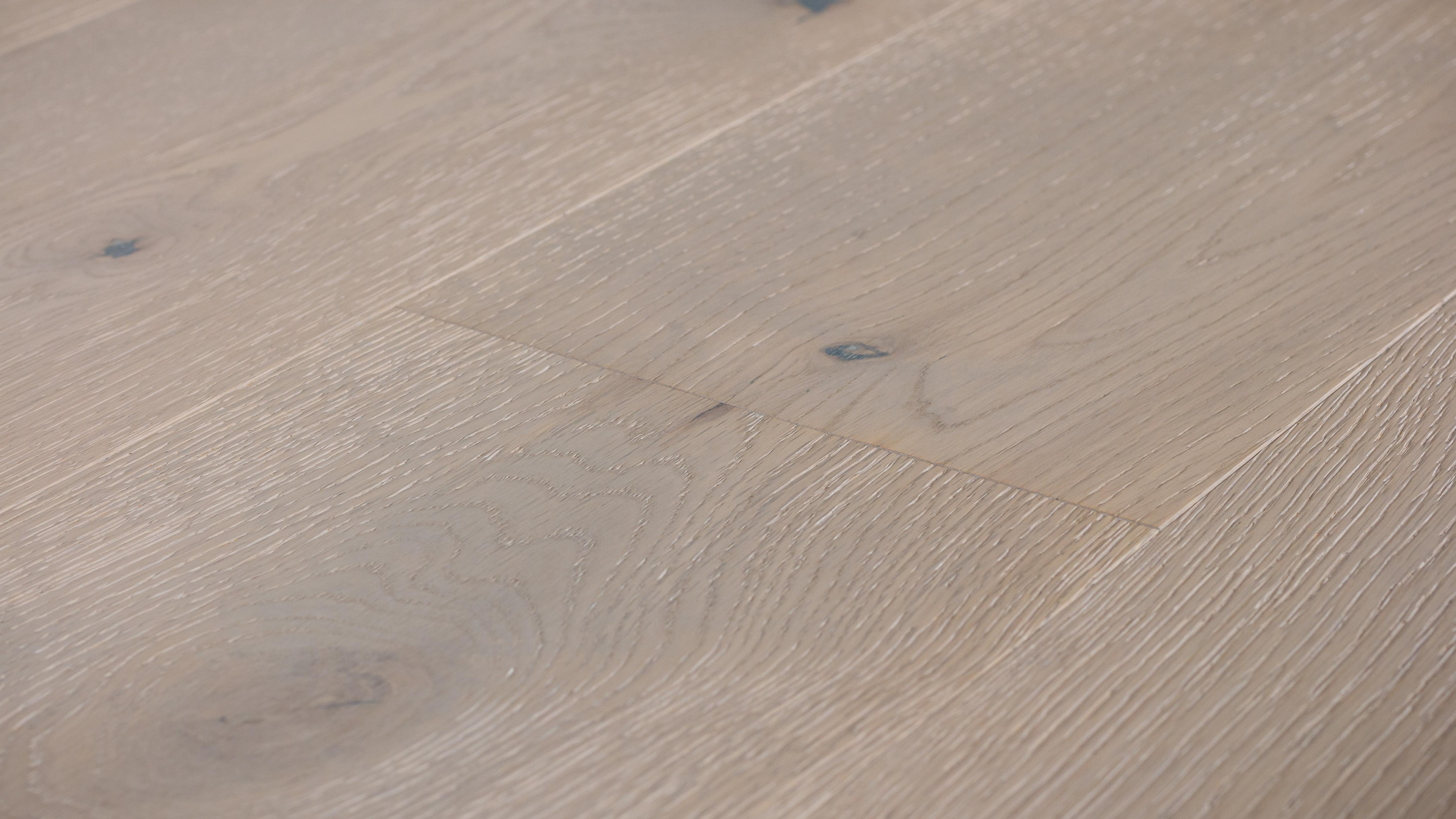 Brushed Oak Lotus | Kentwood Flooring