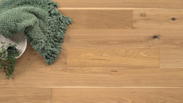 Brushed Oak 'Macaroon' | Kentwood Flooring
