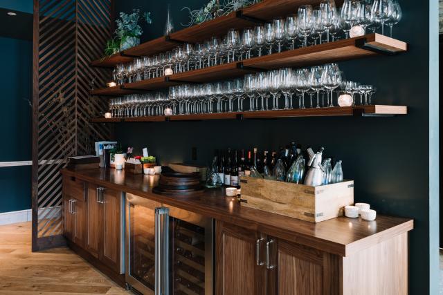 Demi Restaurant - Brushed Oak Carlsborg | Kentwood Flooring